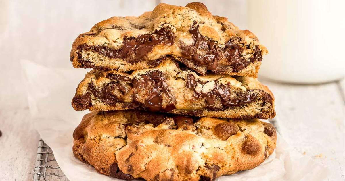 Copycat Levain Bakery Two Chip Cookies - Apple Cake Annie