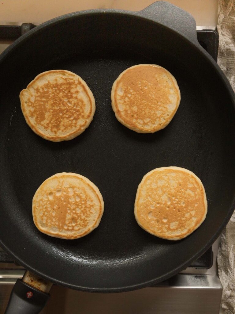 Easy Pikelet Recipe (Fluffy, Quick and Kid-Approved) - Apple Cake Annie