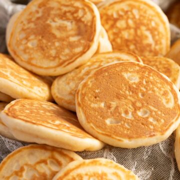 Easy Pikelet Recipe (Fluffy, Quick and Kid-Approved) - Apple Cake Annie
