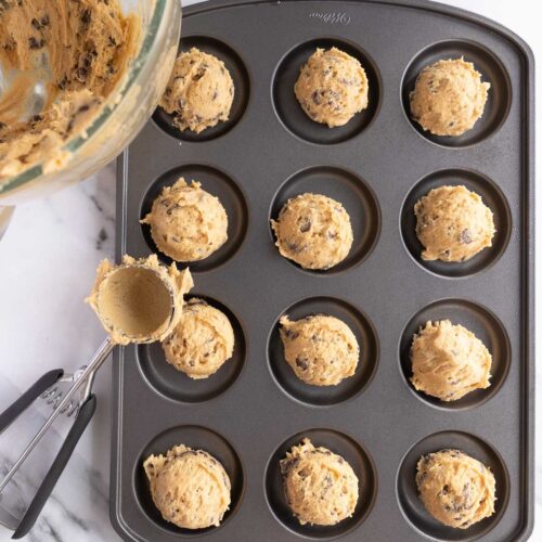 Biscoff Stuffed Cookies - A Quick and Easy Loaded Cookie Recipe - Apple ...